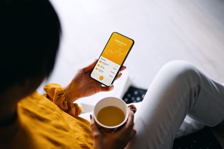 La tendencia de “soft saving” y lo que significa para su futuro – Smart Cents by FirstBank